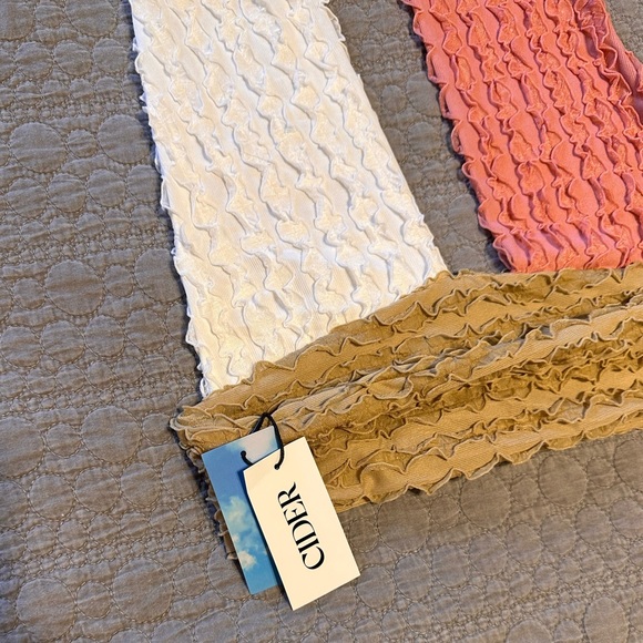 Tops | Colorblock Halter Plunge Top | Poshmark